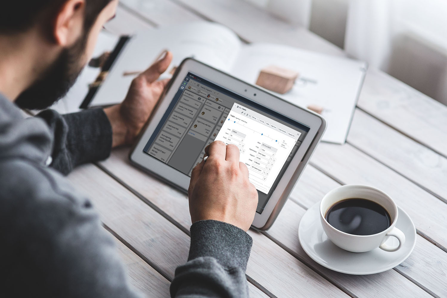 The Benefits of Intelligent Case Management The Benefits of Intelligent Case Management